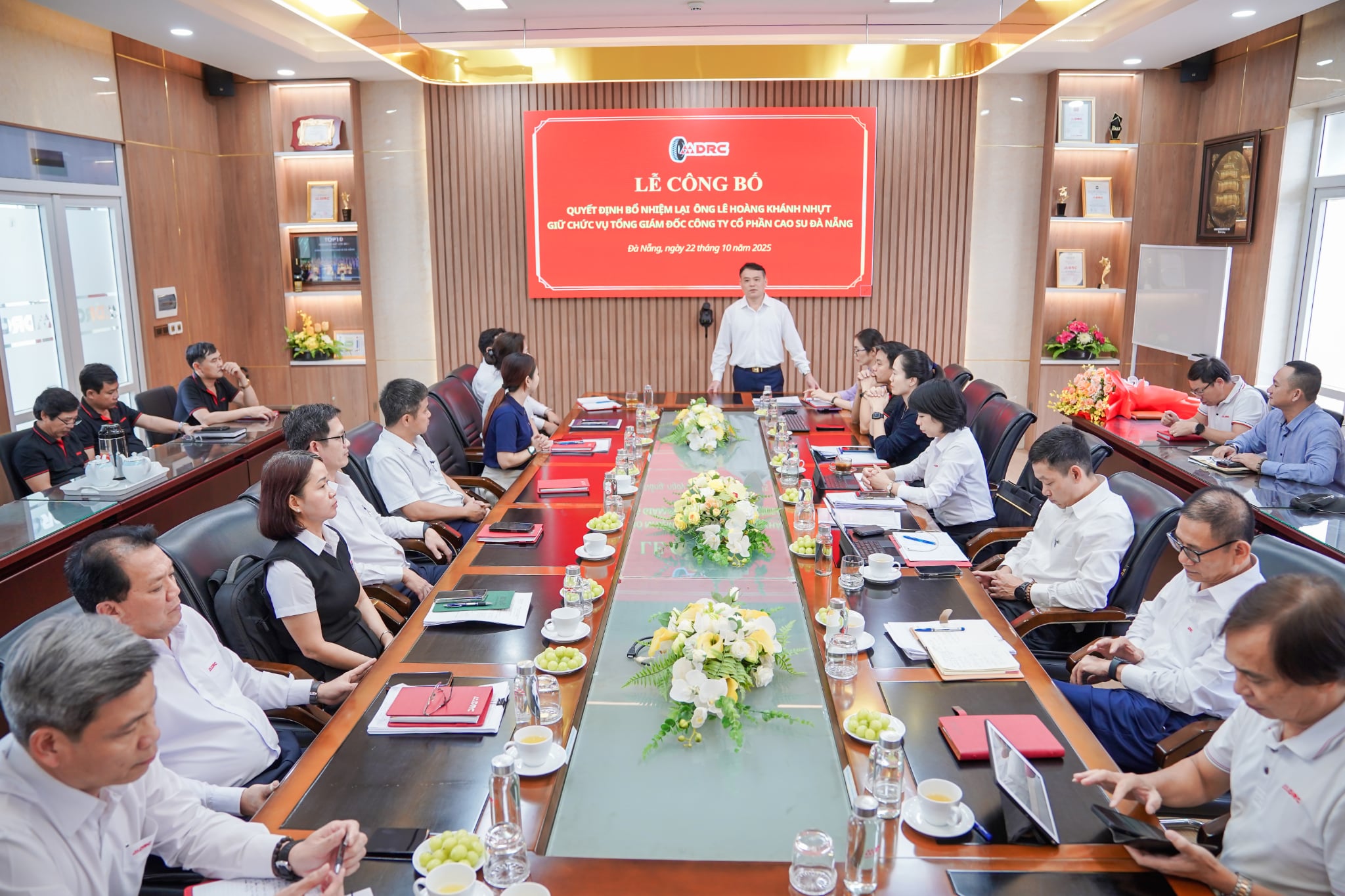 Công bố Quyết định bổ nhiệm lại Tổng Giám đốc Công ty cổ phần Cao su Đà ...